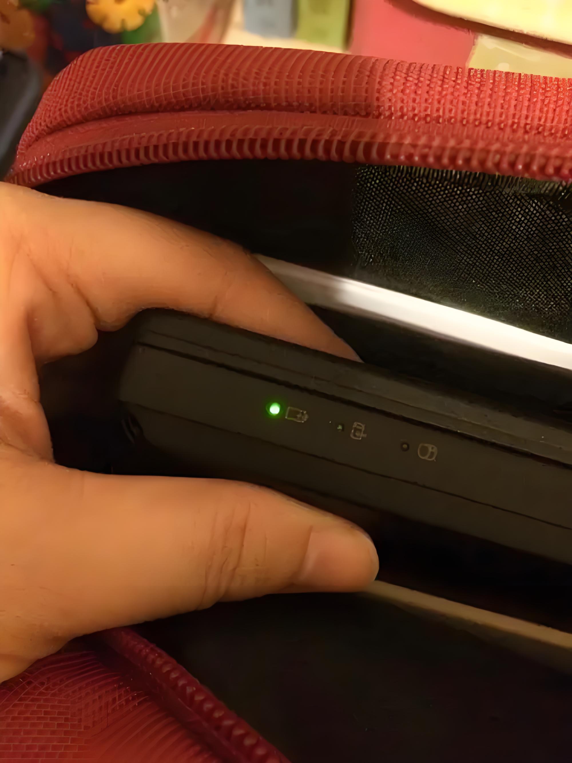 Thinkpad笔记本关机后电源灯一直闪烁 Zol问答